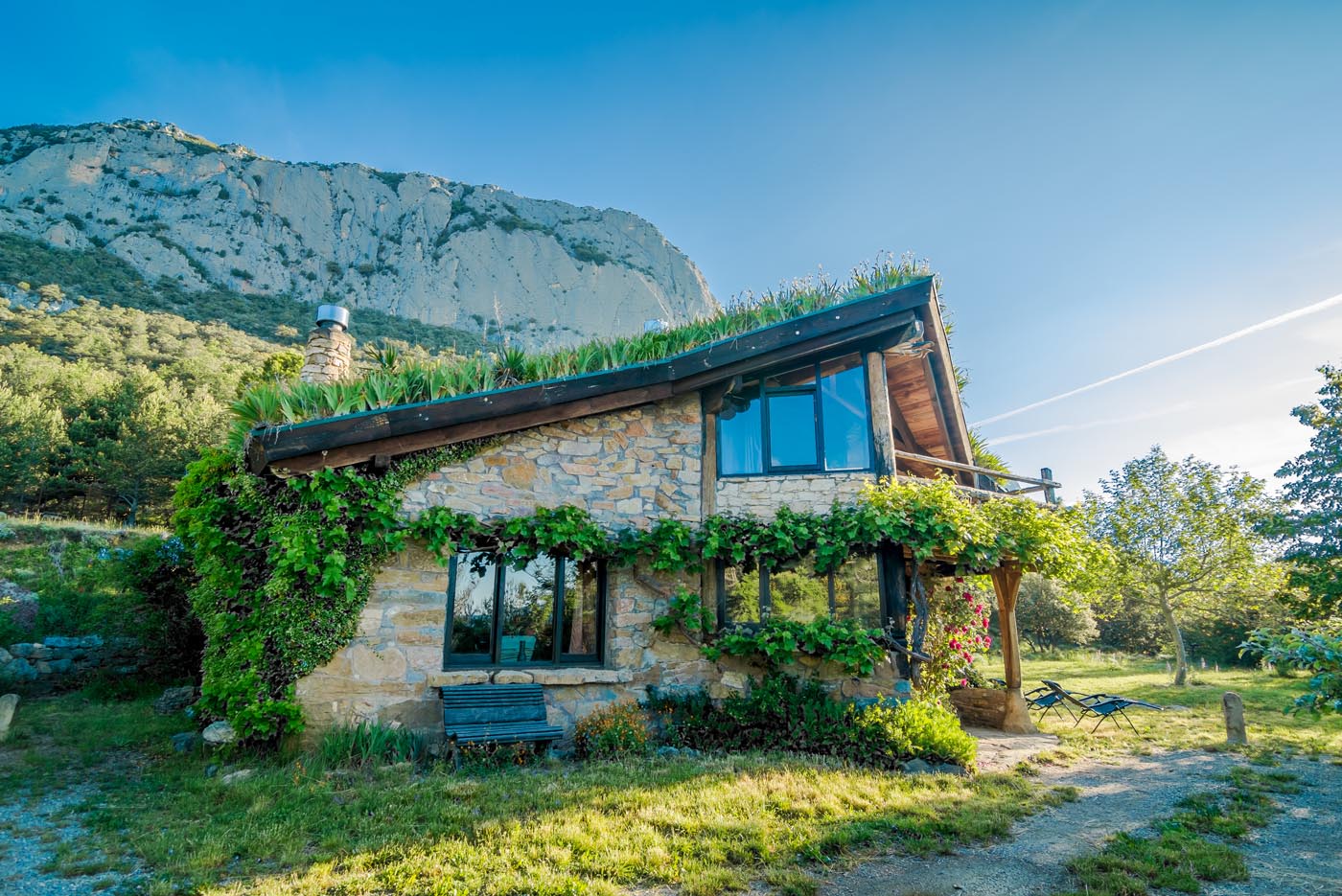 Eco holiday mountain retreat in Pyrenees, Catalonia, Spain